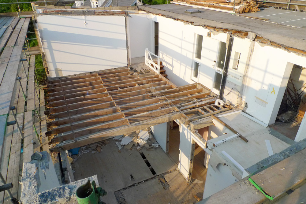 Modernist self-build - Demolition: Turbosnail | Turboslug